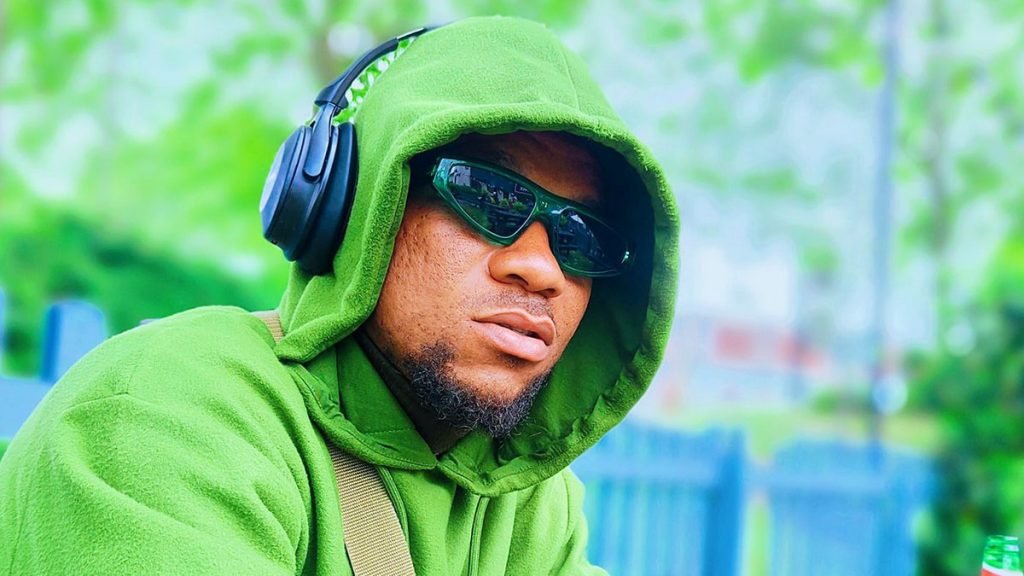 Real MC tells the tale of a ‘Girl from Cape Coast’ on latest tune ...