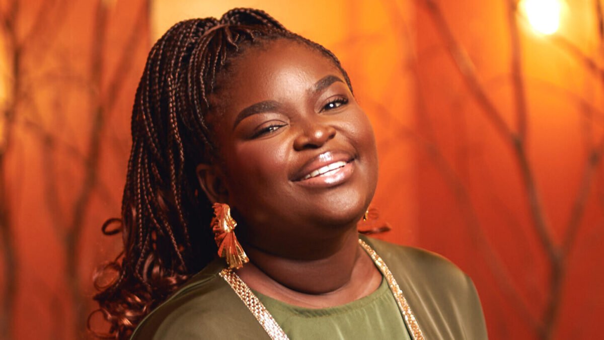 Lady Lydia Appau blends faith and Highlife in new song ‘Aseda Nkoaa ...